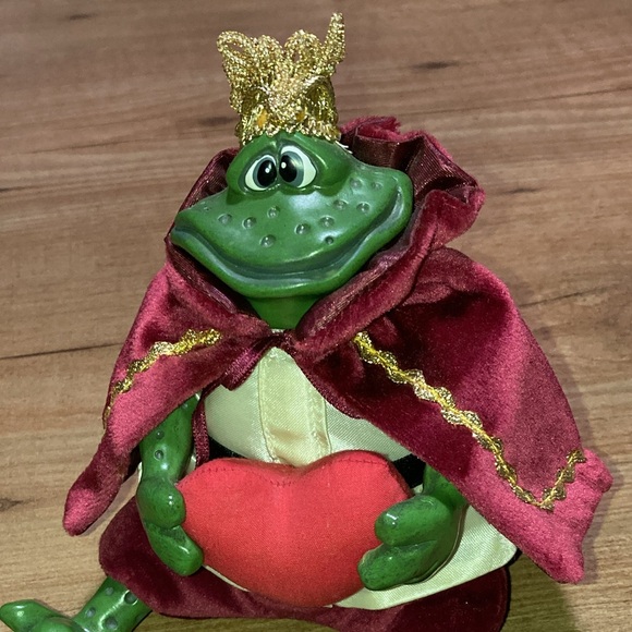 Russ | Holiday | Rare Vintage Russ Berrie Prince Charming Frog | Poshmark